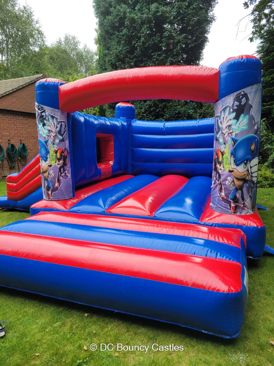 17x15 Sonic Bouncy Castle Combi Low Height - Bouncy Castles ...