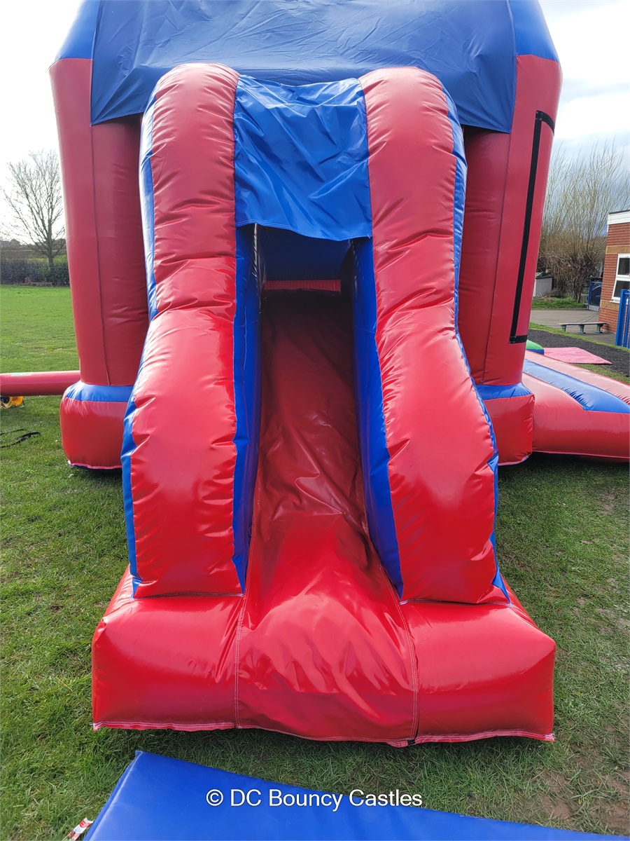 Adult Bouncy Minecraft Castle Combi 21 x 15 - Bouncy Castles ...