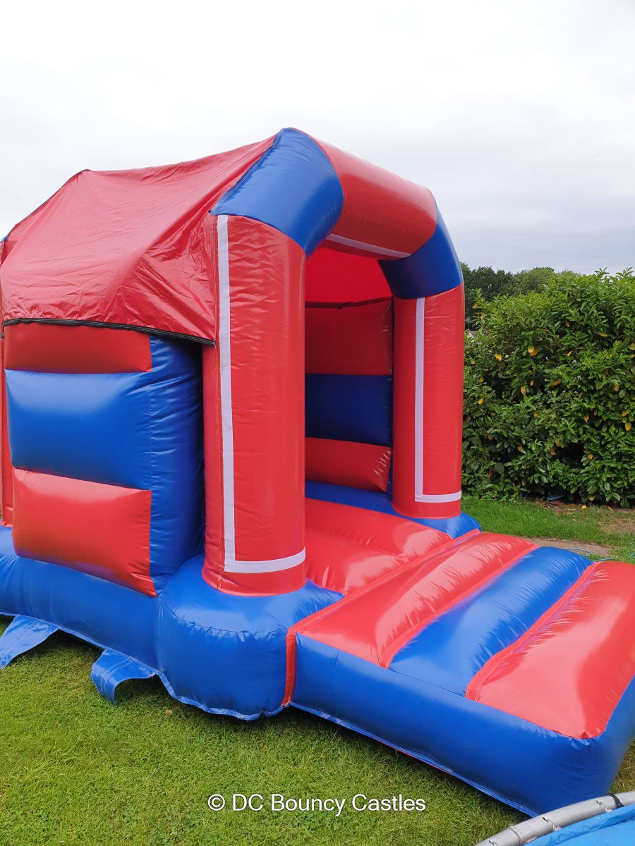 K Pop Bouncy Castle 11x15 - Bouncy Castles, Inflatables and softplay ...